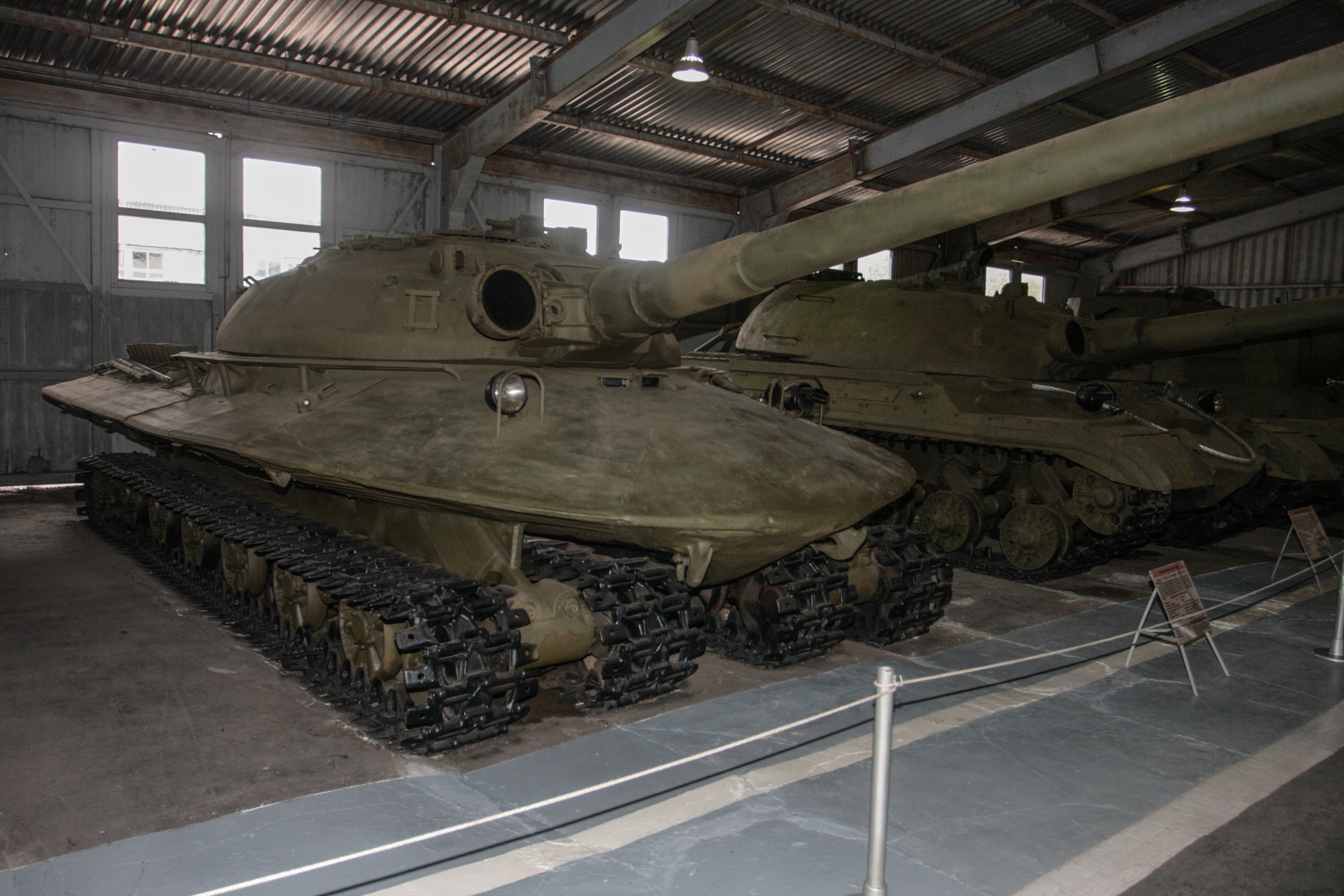 Unique Soviet Monster Tank Designed To Survive A Nuclear Blast Has ...