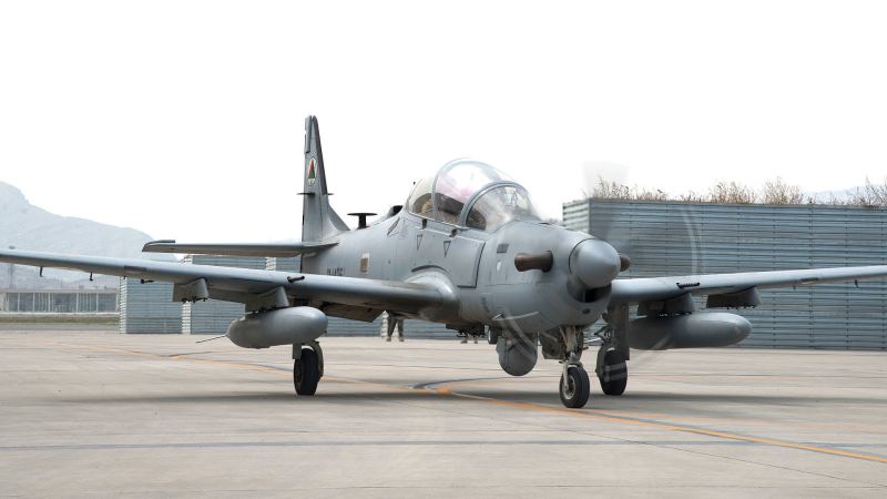 American Pilot Ejects From Afghan Air Force A-29 Light Attack Plane ...