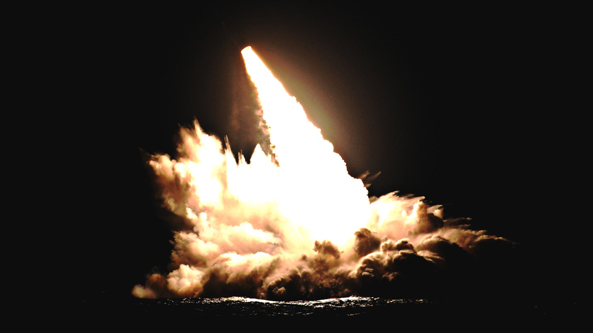 U.S. Ballistic Missile Sub Fired An Impressive Four Trident II Missiles ...