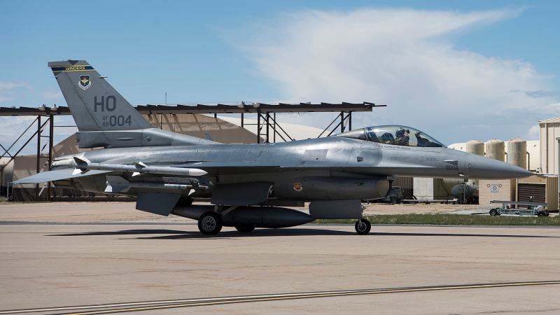 Texan F-16 Viper Appears In Vietnam-Era Green And Tan Camouflage
