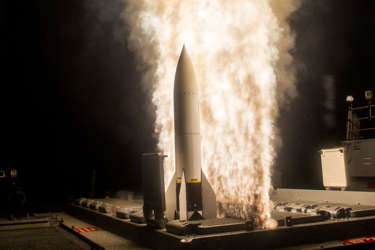 The Army Has Officially Selected The Navy's SM-6 Missile To Be Used In ...