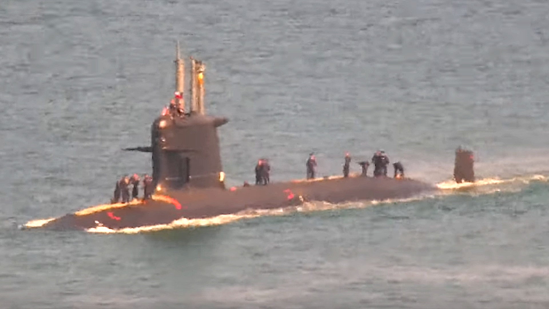 Chilean Navy Diesel-Electric Attack Submarine Appears In San Diego ...