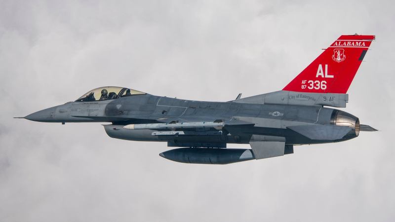Texan F-16 Viper Appears In Vietnam-Era Green And Tan Camouflage