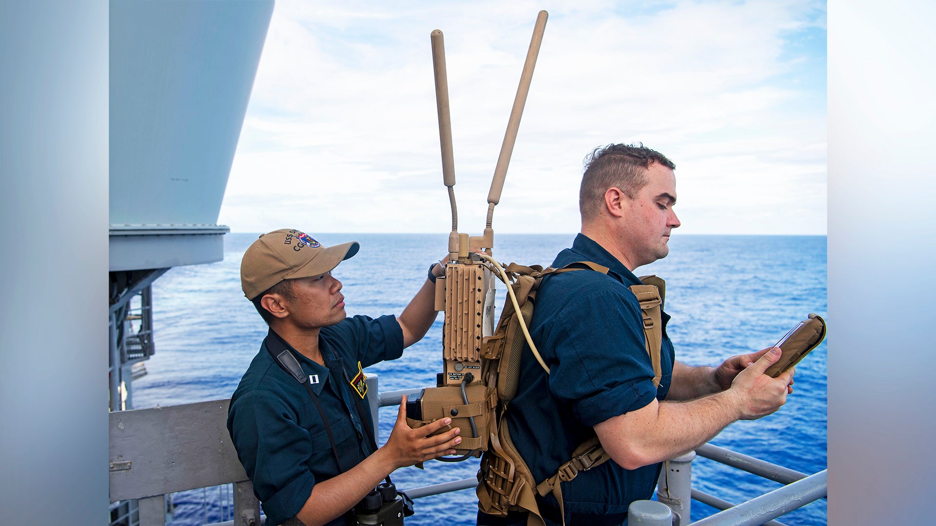 Navy Destroyer Deployed Counter-Drone Electronic Warfare System During ...
