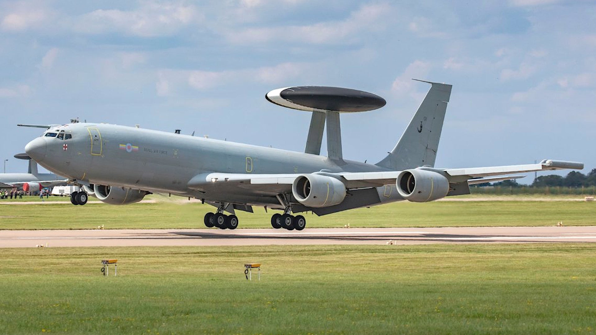 Chile Has Bought A Trio Of Retired E-3D Sentry Radar Planes From ...