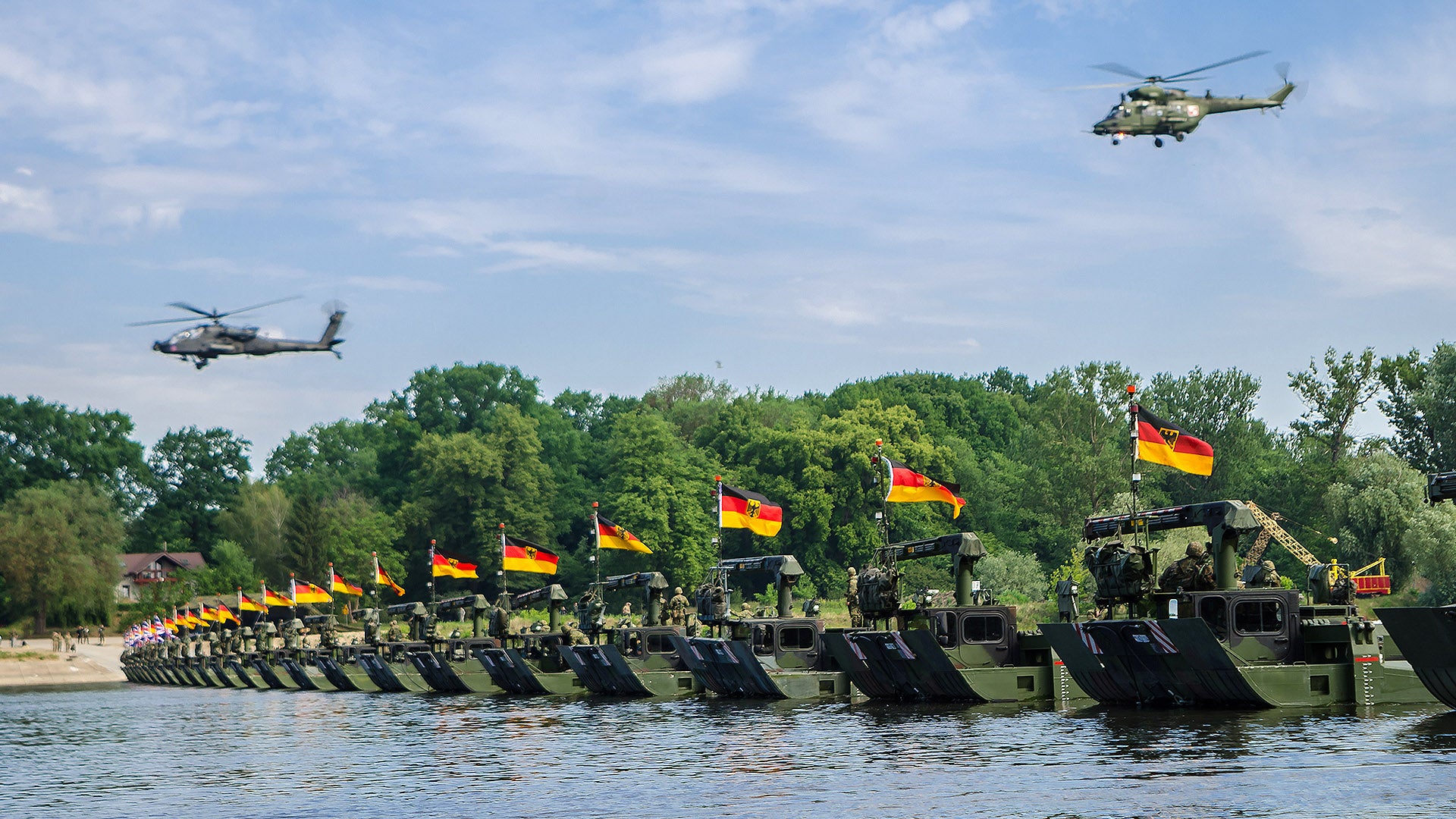 Watch The World’s Longest Amphibious Vehicle Bridge Being Built Before ...