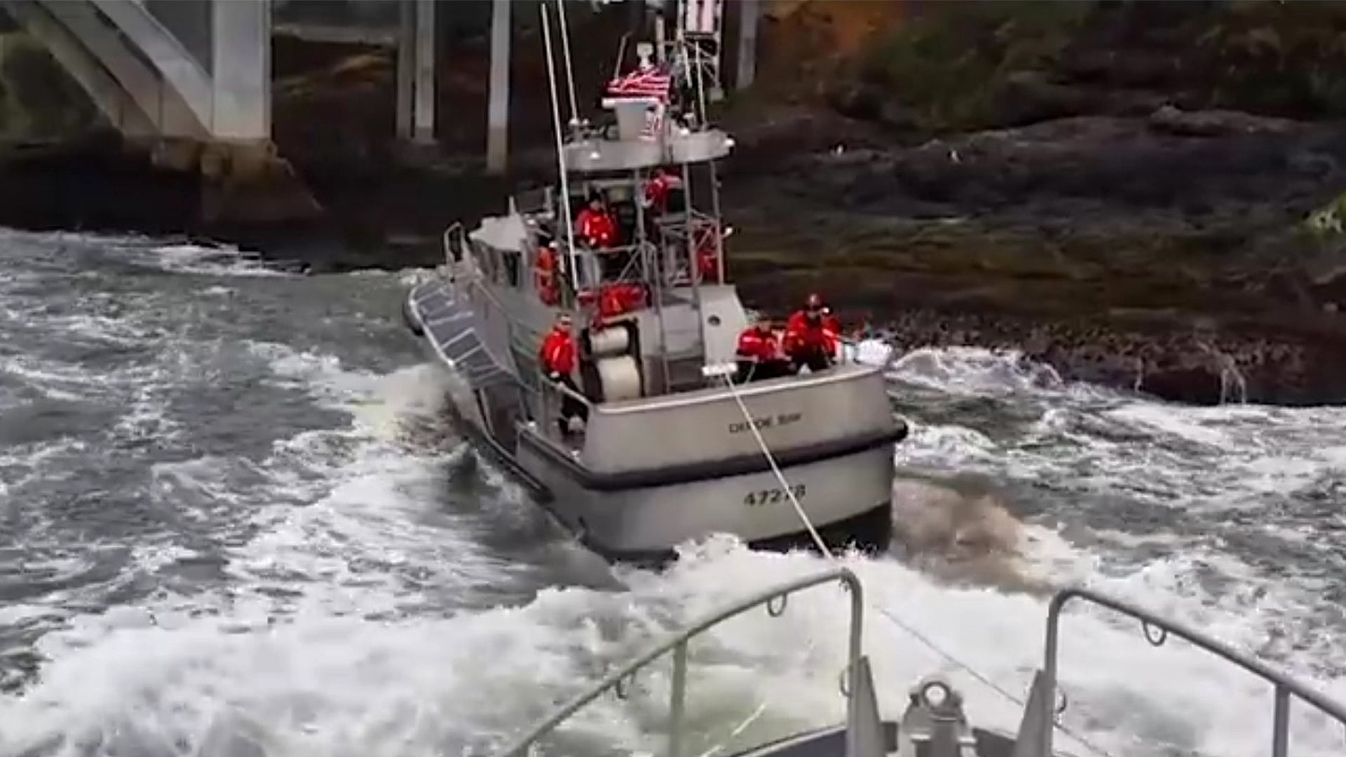 Watching This Coast Guard Lifeboat Towing Its Twin Through Depoe Bay's ...